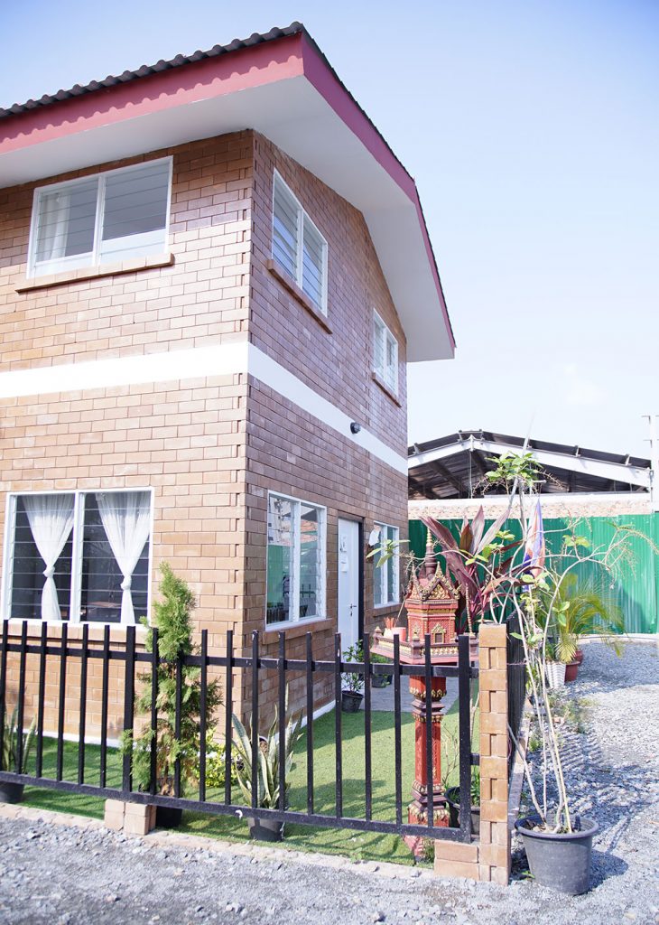 ផ្ទះរីករាយប្រភេទ C - Worldbridge Homes